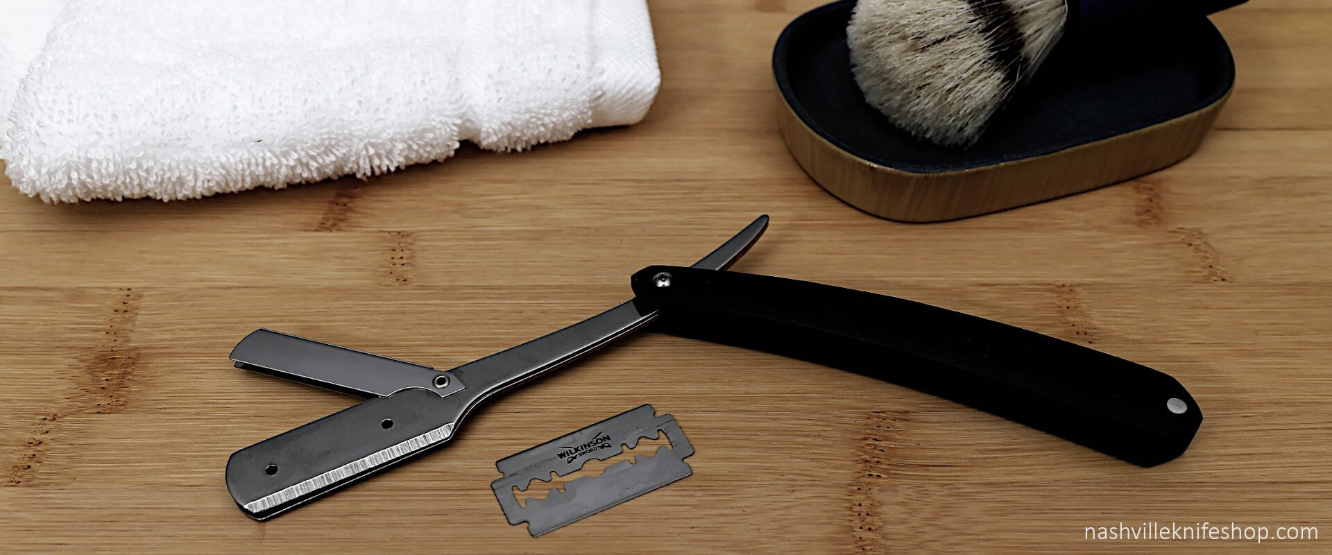 Straight razor: Wet shaving with a straight razor is in vogue